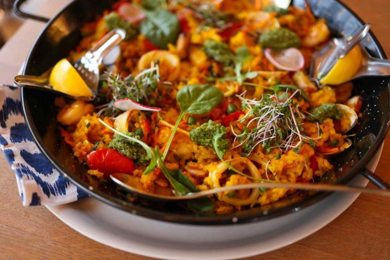 How to Make a Delicious Seafood Boil: A Step-by-Step Guide